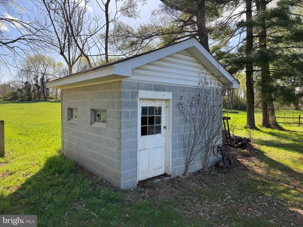 7856 Fairplay Rd, Fairplay, MD 21733