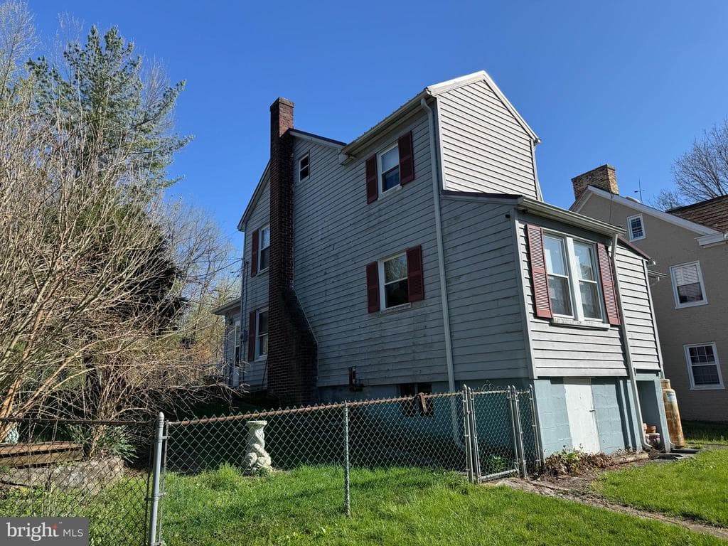 7856 Fairplay Rd, Fairplay, MD 21733