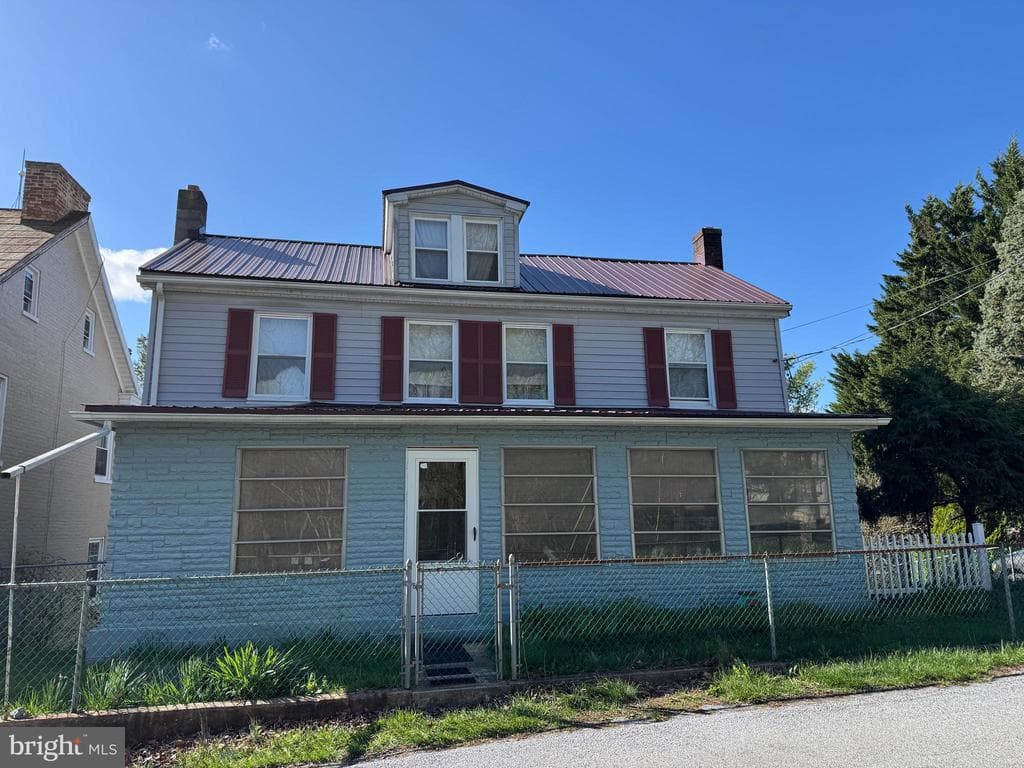 7856 Fairplay Rd, Fairplay, MD 21733